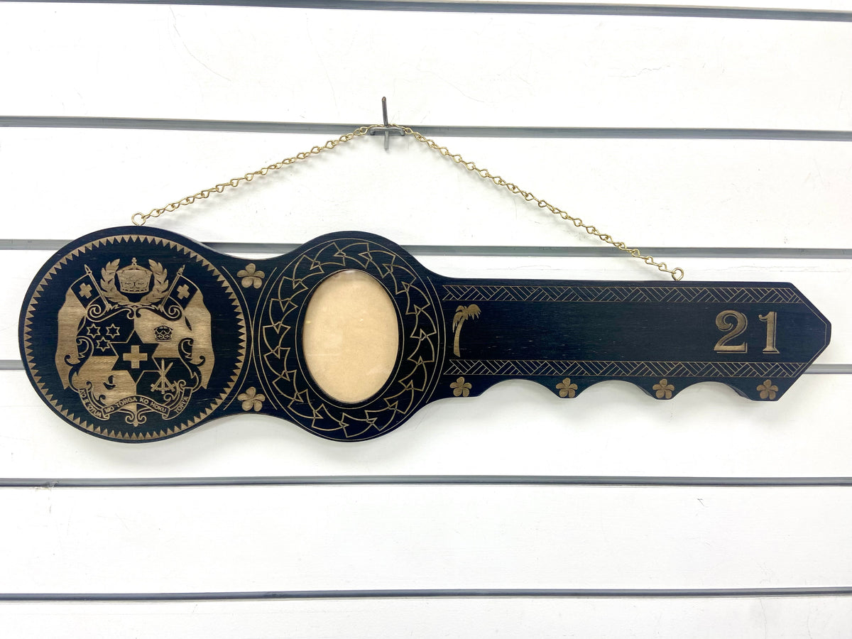 21st key Tongan shield design. – Nuttall Henderson Jewellers