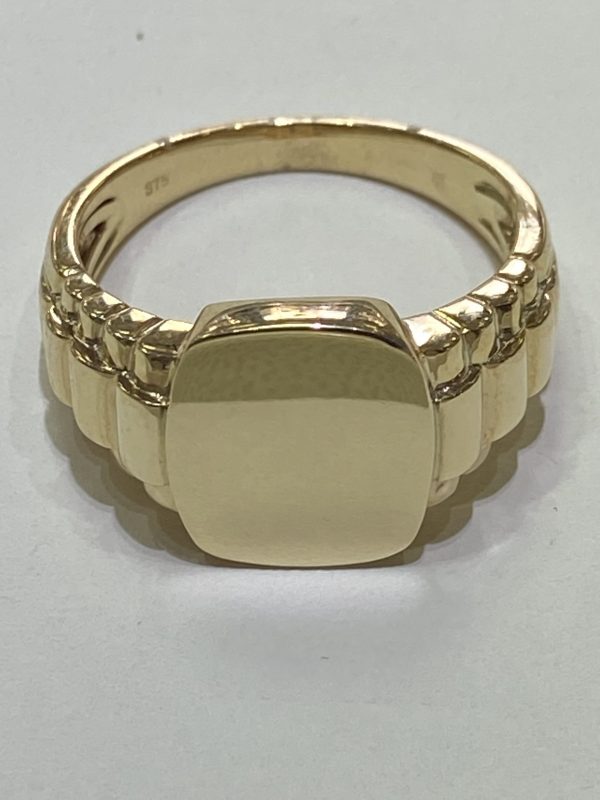 Ring - 9ct men's signet – Nuttall Henderson Jewellers